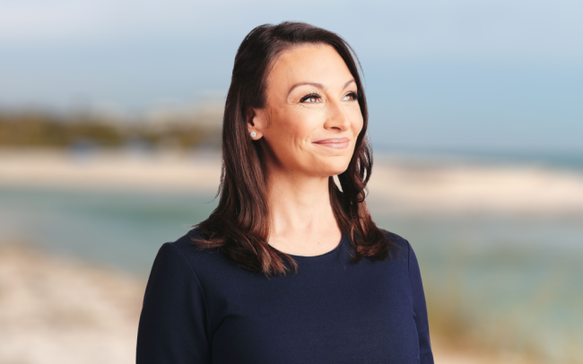 Nikki Fried Says Charlie Crist ‘Is Refusing to Debate’ in Primary ...