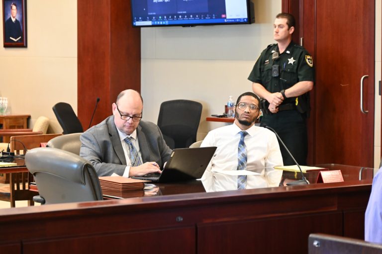 Firearms, Circumstantial Evidence and 'Eclipse Time' Punctuate Jury ...