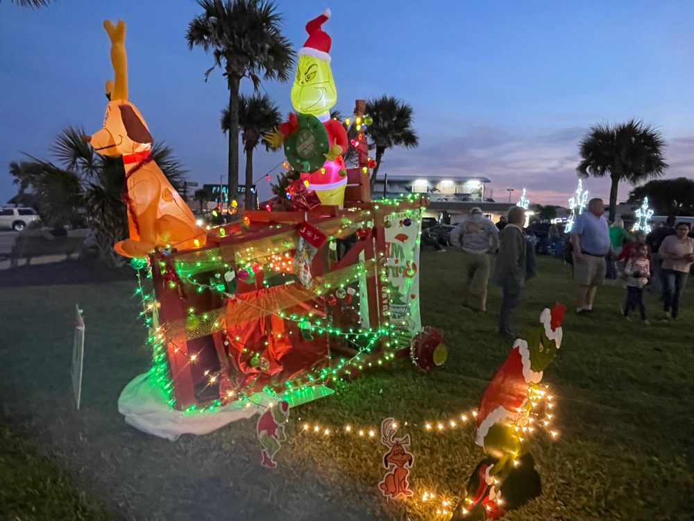 With Bells, Santa and Starry Nights, First Friday Returns in Flagler ...