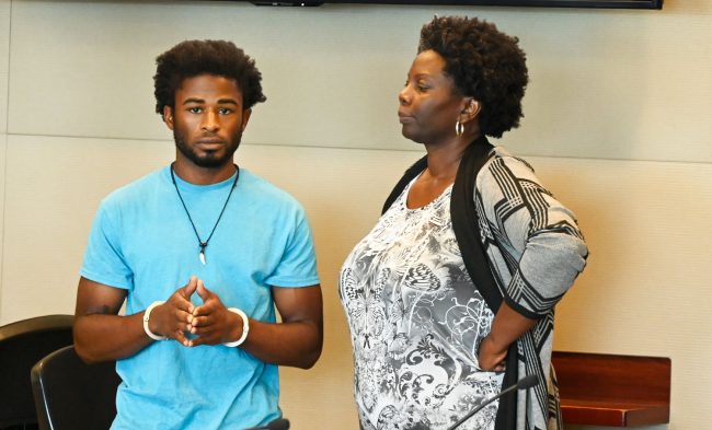 L'Darius Smith Sentenced Over Controversial Baseball Bat Incident