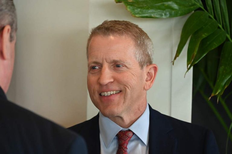 At Tiger Bay, a Triumphal Paul Renner Reaps Adulation and Delivers a ...