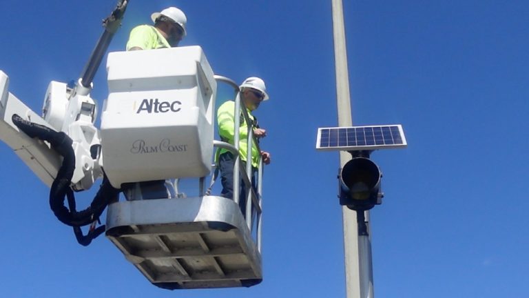 Palm Coast Installing Solar-Powered Flashing Traffic Beacons in School ...