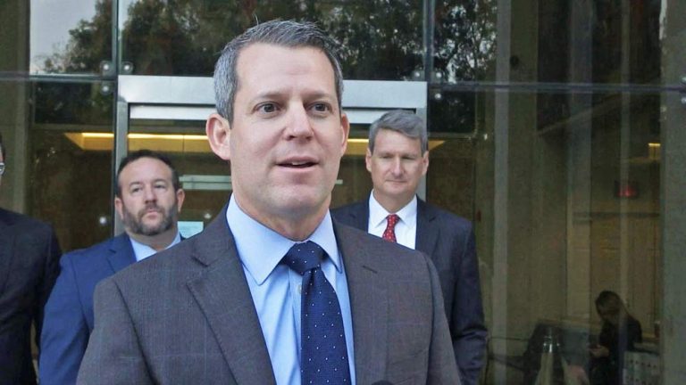 Supreme Court Kills Lawsuit by Suspended State Attorney Warren